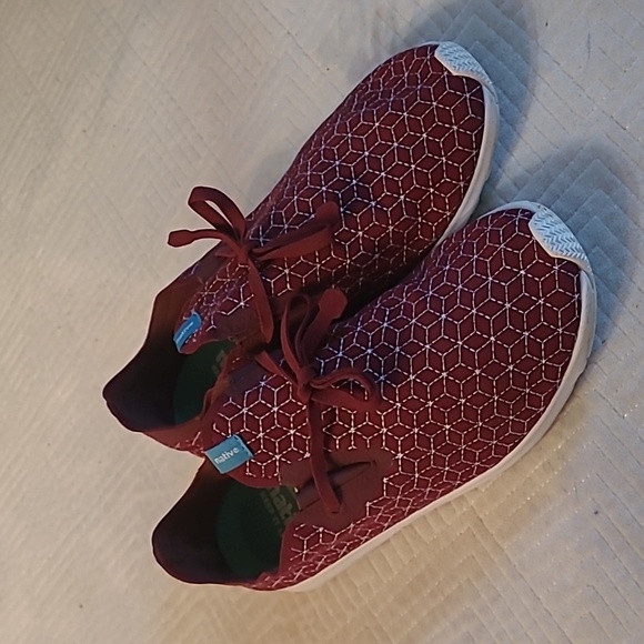 Native | Shoes | Native Apollo Slip On Sneaker Mens Size 9 | Poshmark